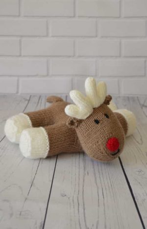 Lazy Reindeer Knitting Pattern – Knitting by Post