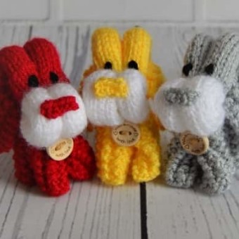Bones the Dog Knitting Pattern – Knitting Patterns