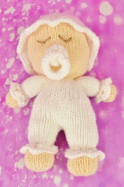 Baby Dolly Knitting Pattern (UK & US Terms) – Knitting by Post